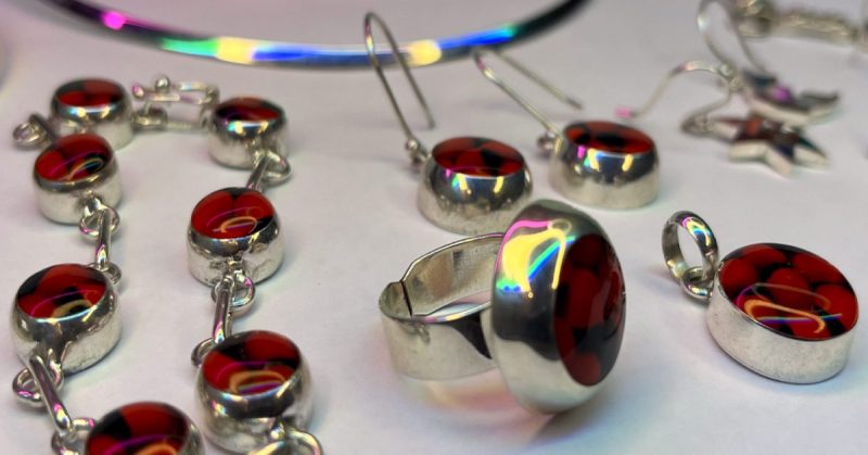 El Poder del Huayruro en la Joyería Peruana - Inkay Perú